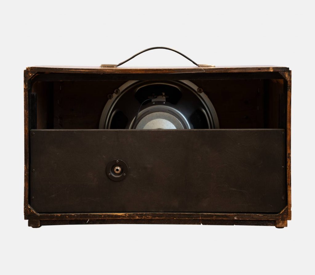 Rad Retro Radio Dynamic IR Cabinet - Two notes