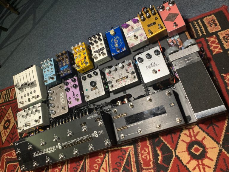 Win Joey Landreth's personal Captor X - Two notes